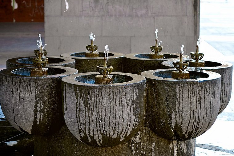 The Secrets of the Famous Water Fountain in Yerevan – 7 Springs - Art-A ...